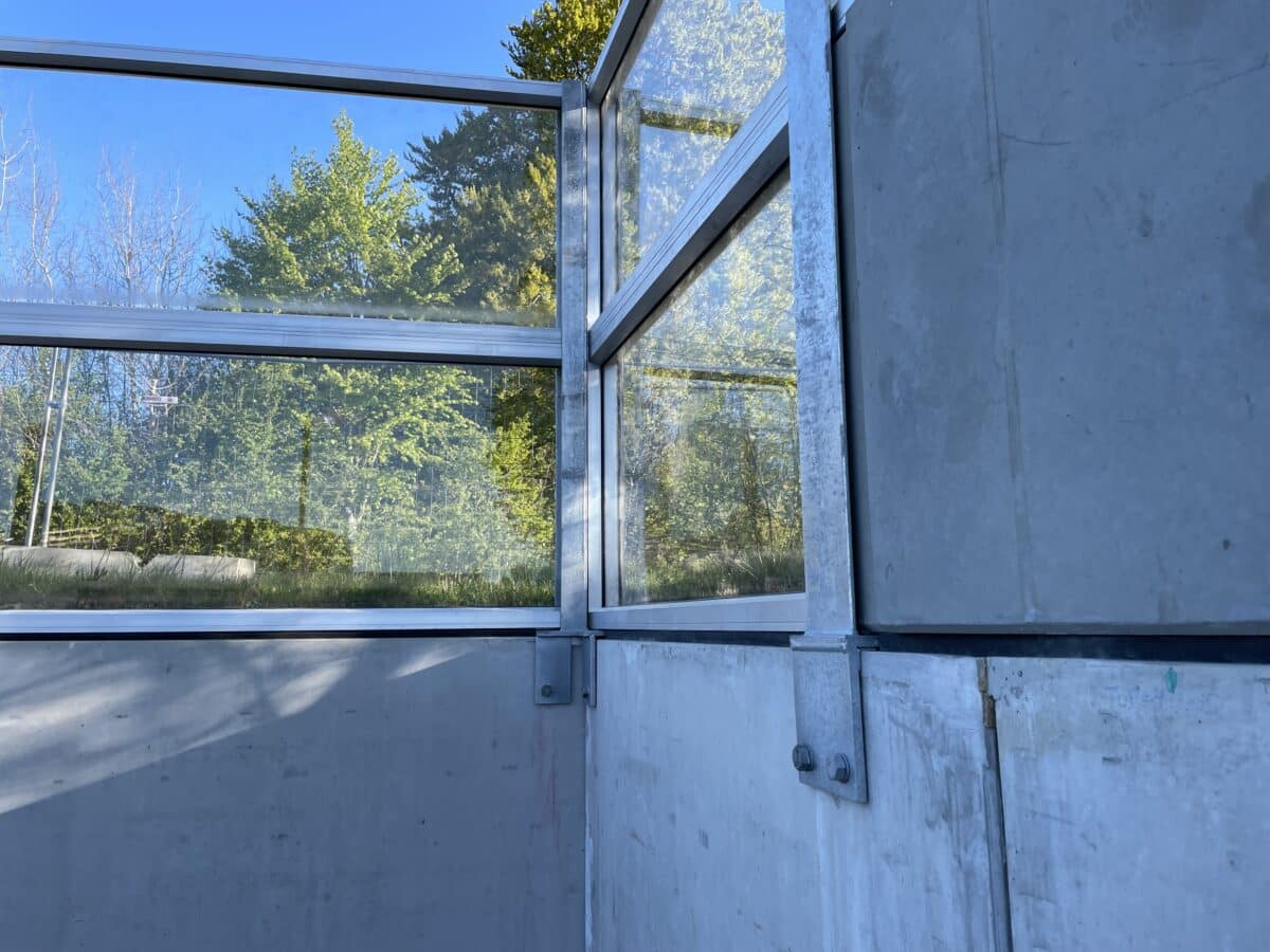 Transparent noise screen - DAV Nordic A/S