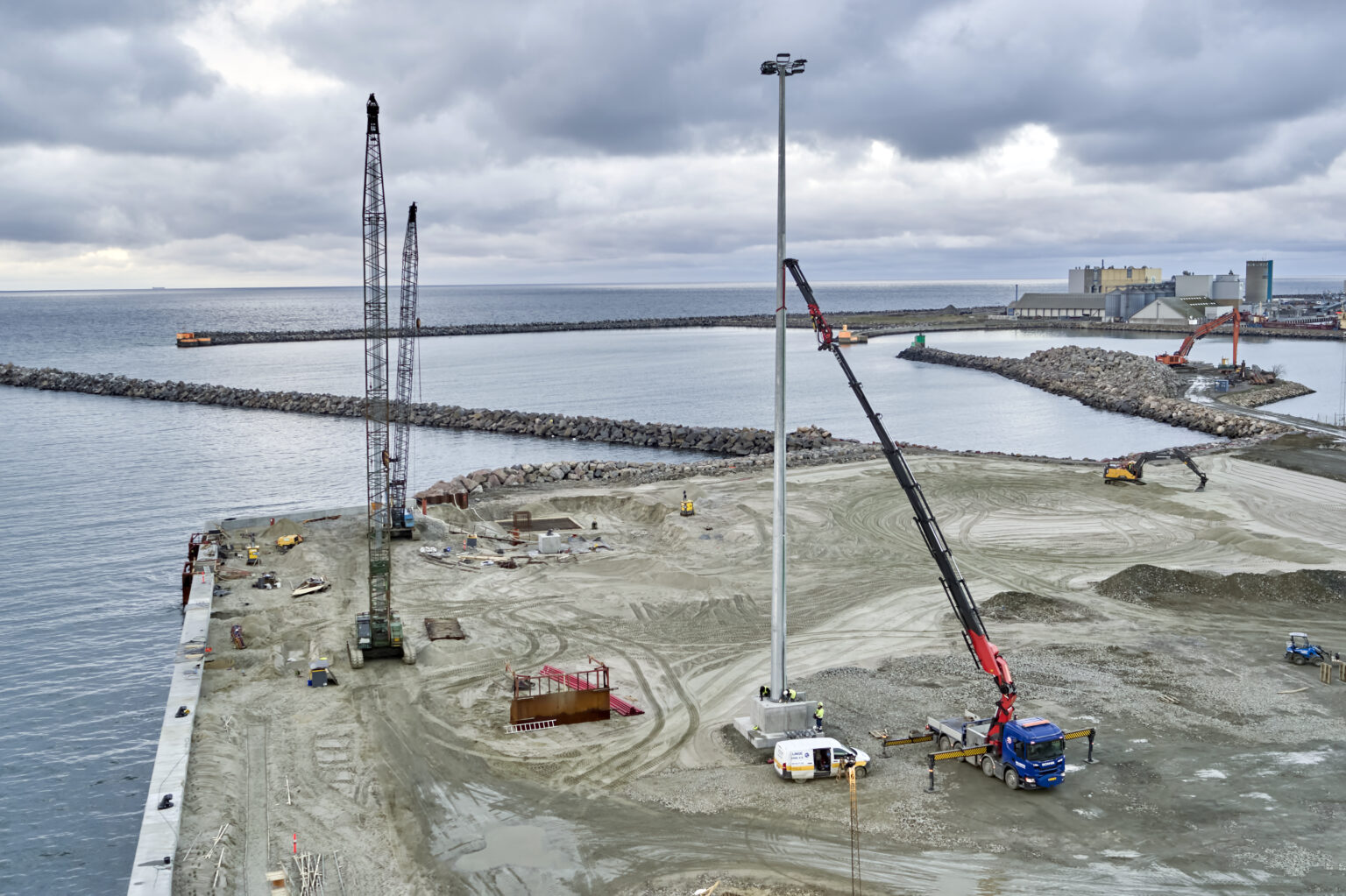 Standard poles - DAV Nordic A/S